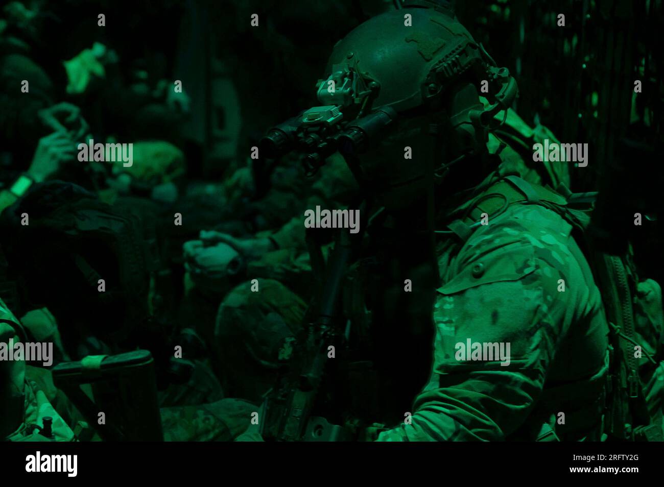 An Australian Army special forces soldier from Australian Army 2nd ...