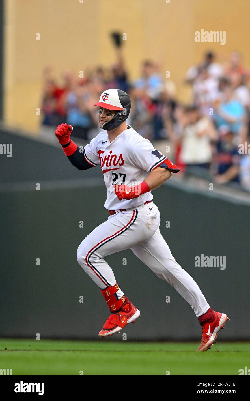 MINNEAPOLIS, MN - AUGUST 05: Minnesota Twins catcher Ryan Jeffers (27 ...