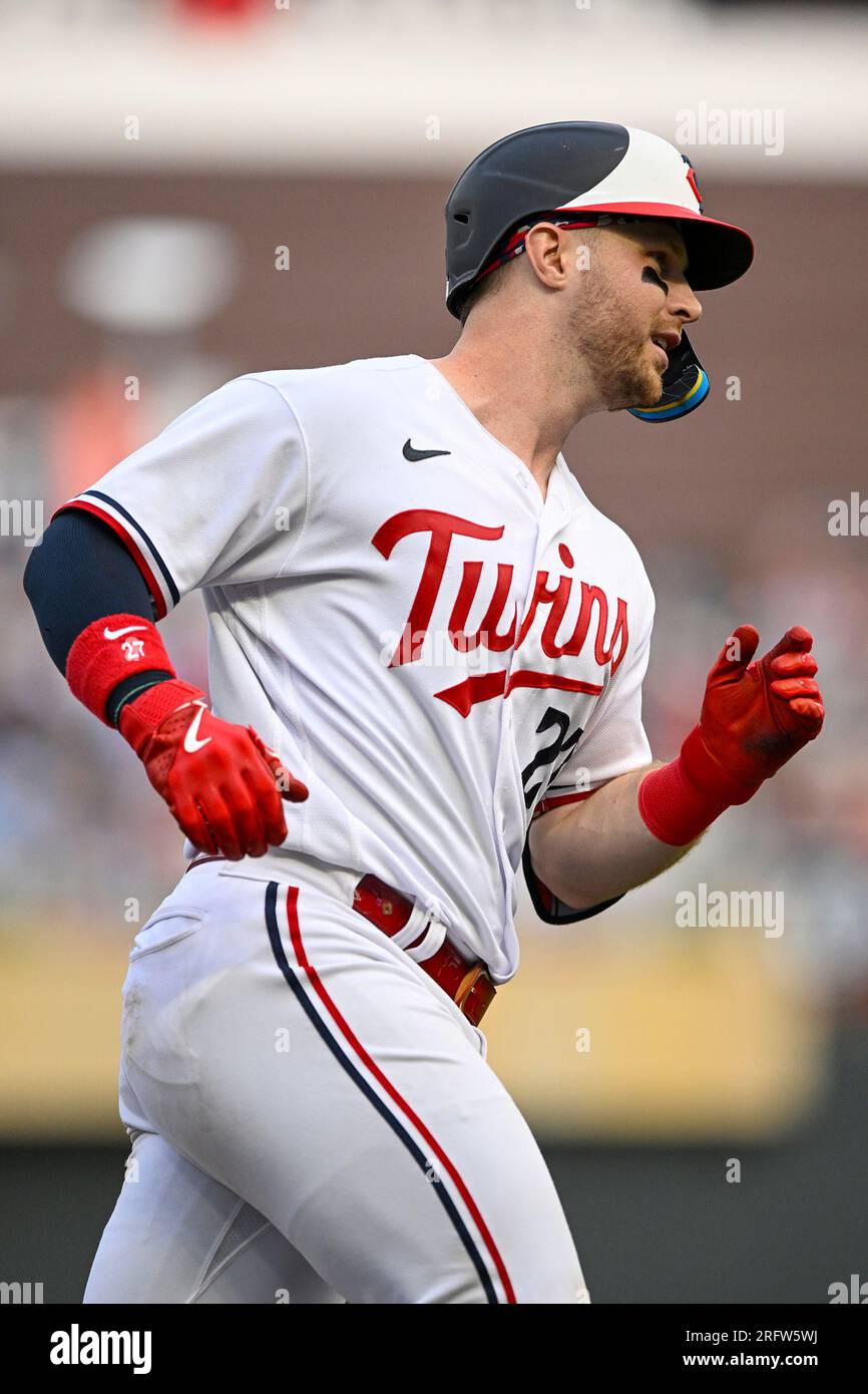 MINNEAPOLIS, MN - AUGUST 05: Minnesota Twins catcher Ryan Jeffers (27 ...