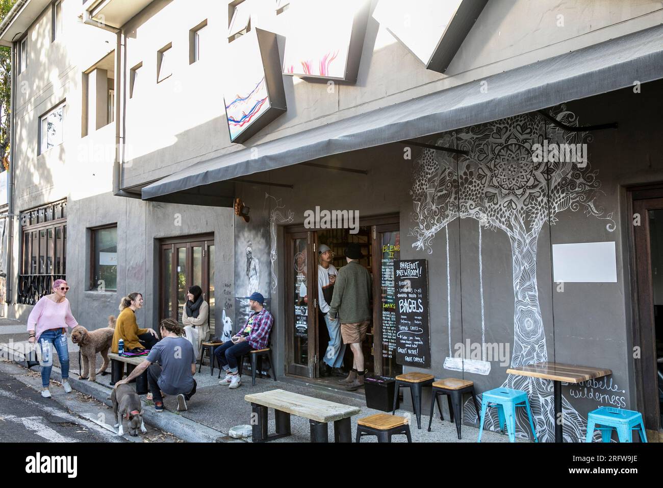 Cool cafe byron bay hi-res stock photography and images - Alamy