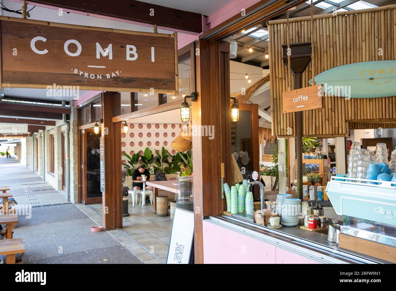 Byron Bay breakfast cafe, Combi, in this coastal town, diner food meals ...