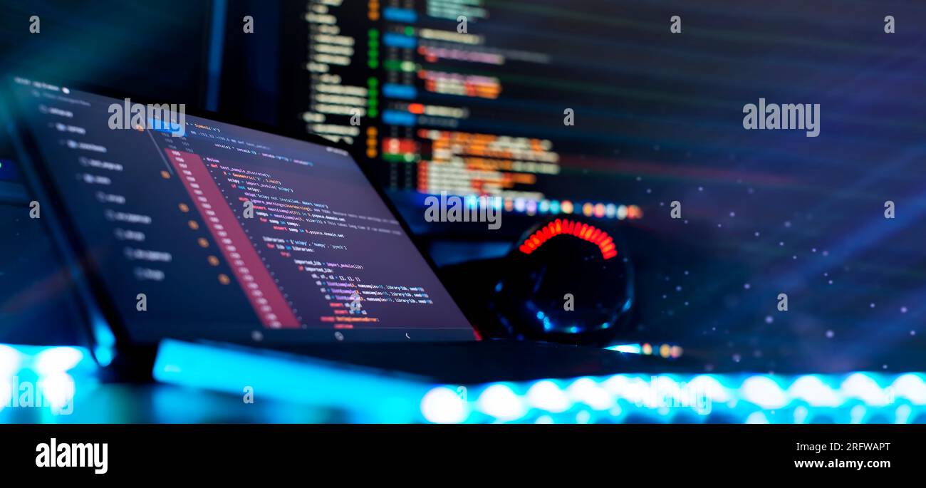 Project managers work new idea. Mobile app developer. Innovative ... Project managers work new idea. Mobile app developer. Innovative ...