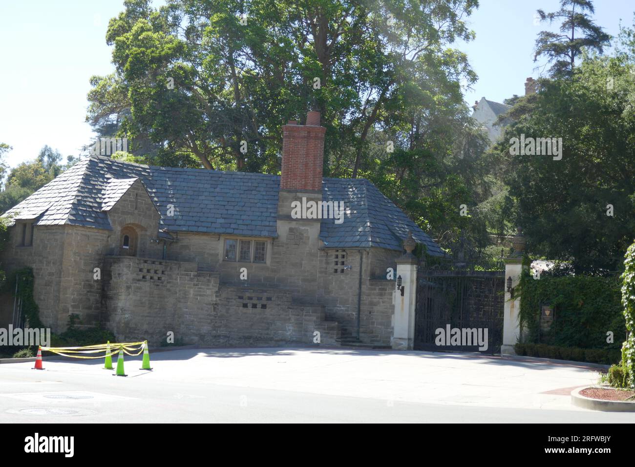 Movies Filmed At Doheny Mansion at James Vanhorn blog