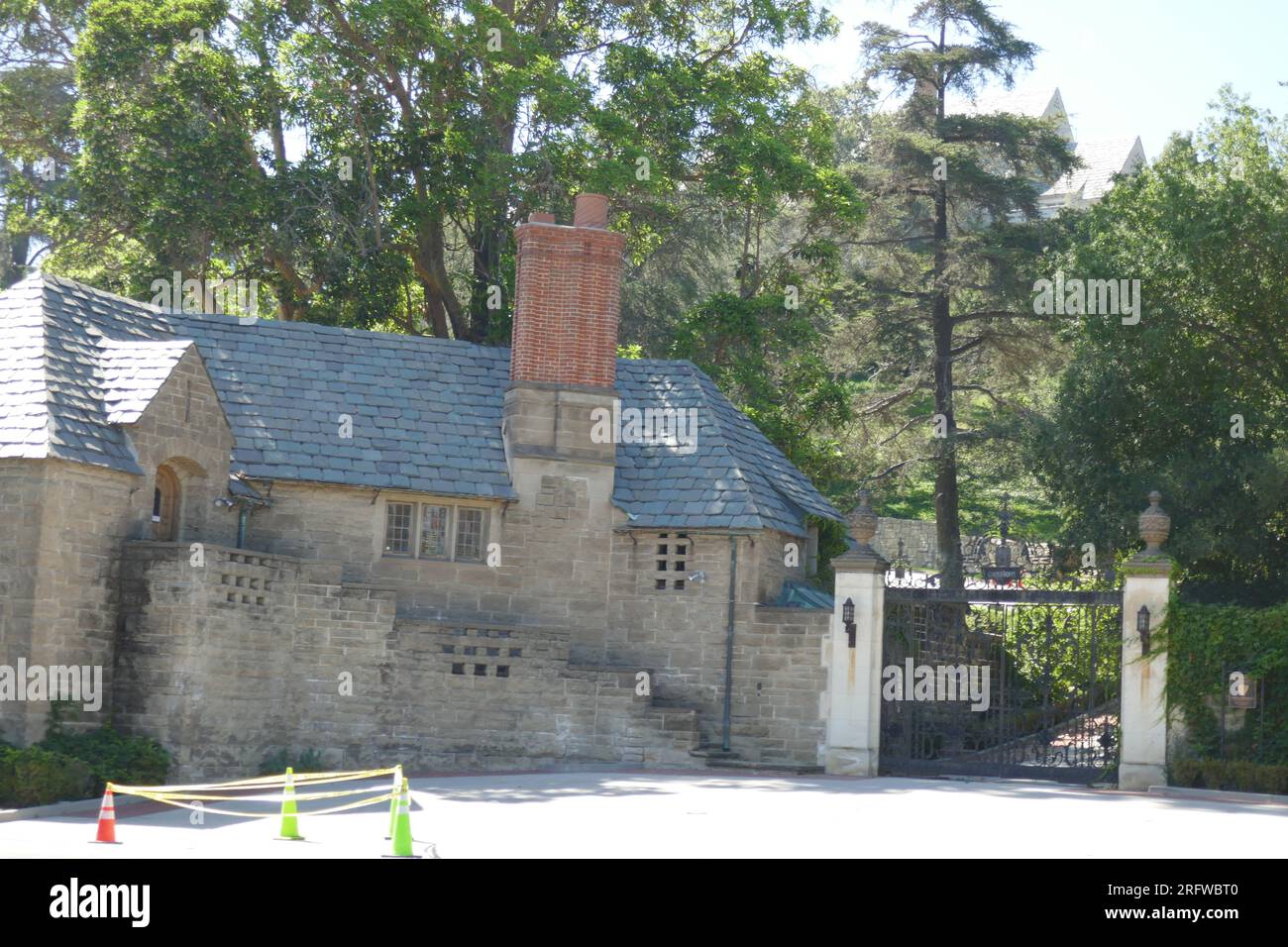 Movies Filmed At Doheny Mansion at James Vanhorn blog