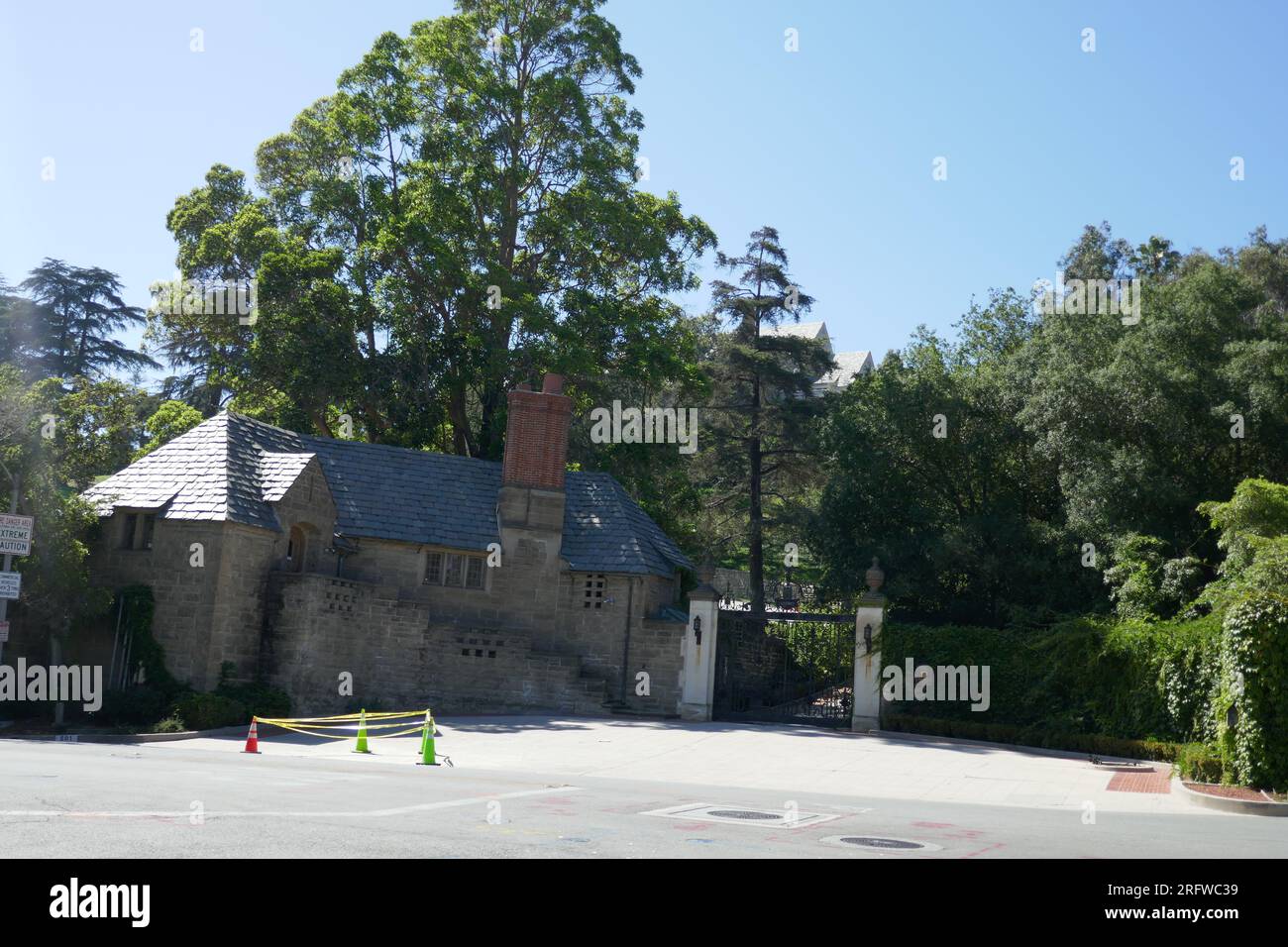 Movies Filmed At Doheny Mansion at James Vanhorn blog