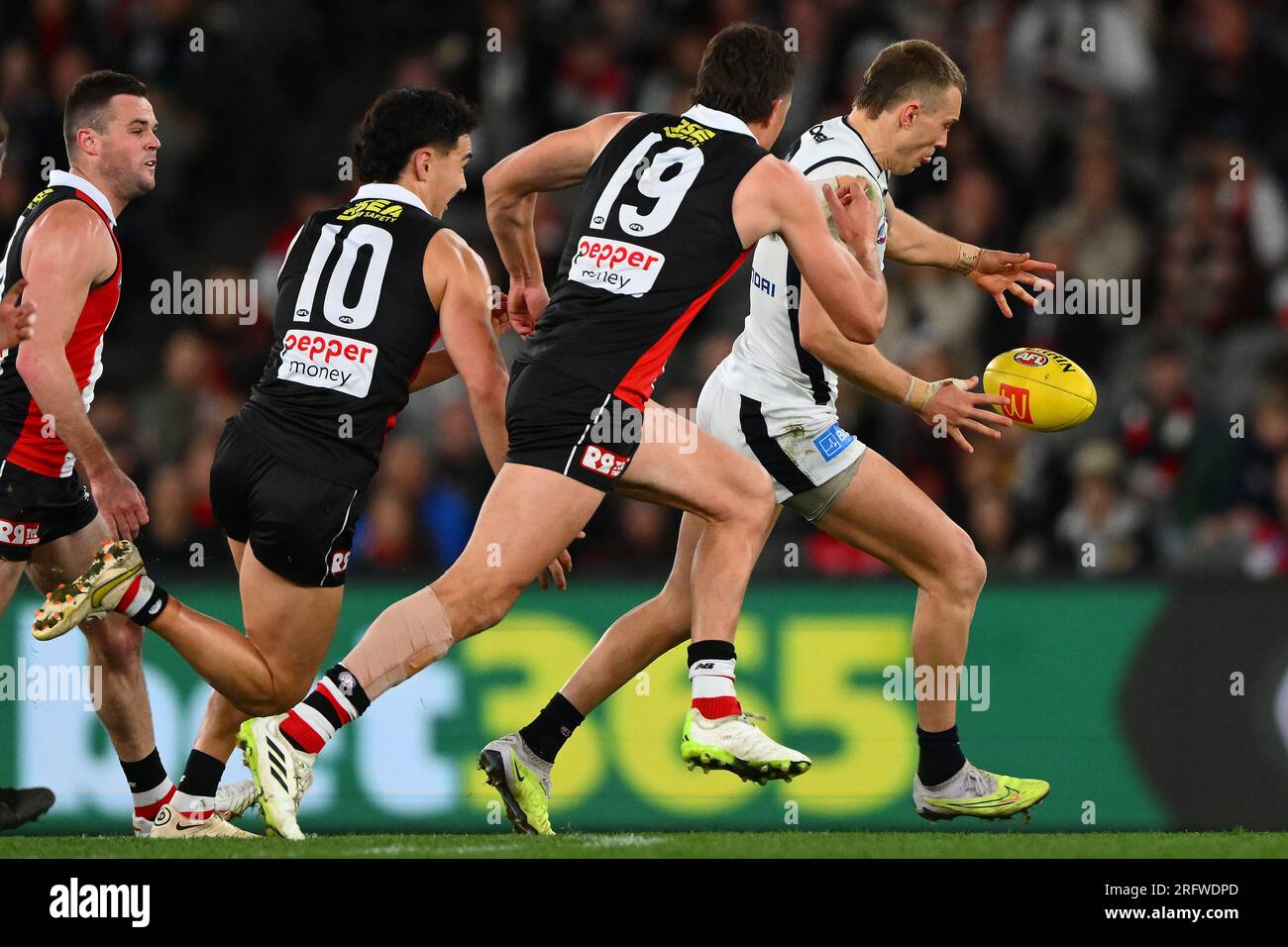 Melbourne, Australia. 06th Aug, 2023. Patrick Cripps of the Blues kicks ...