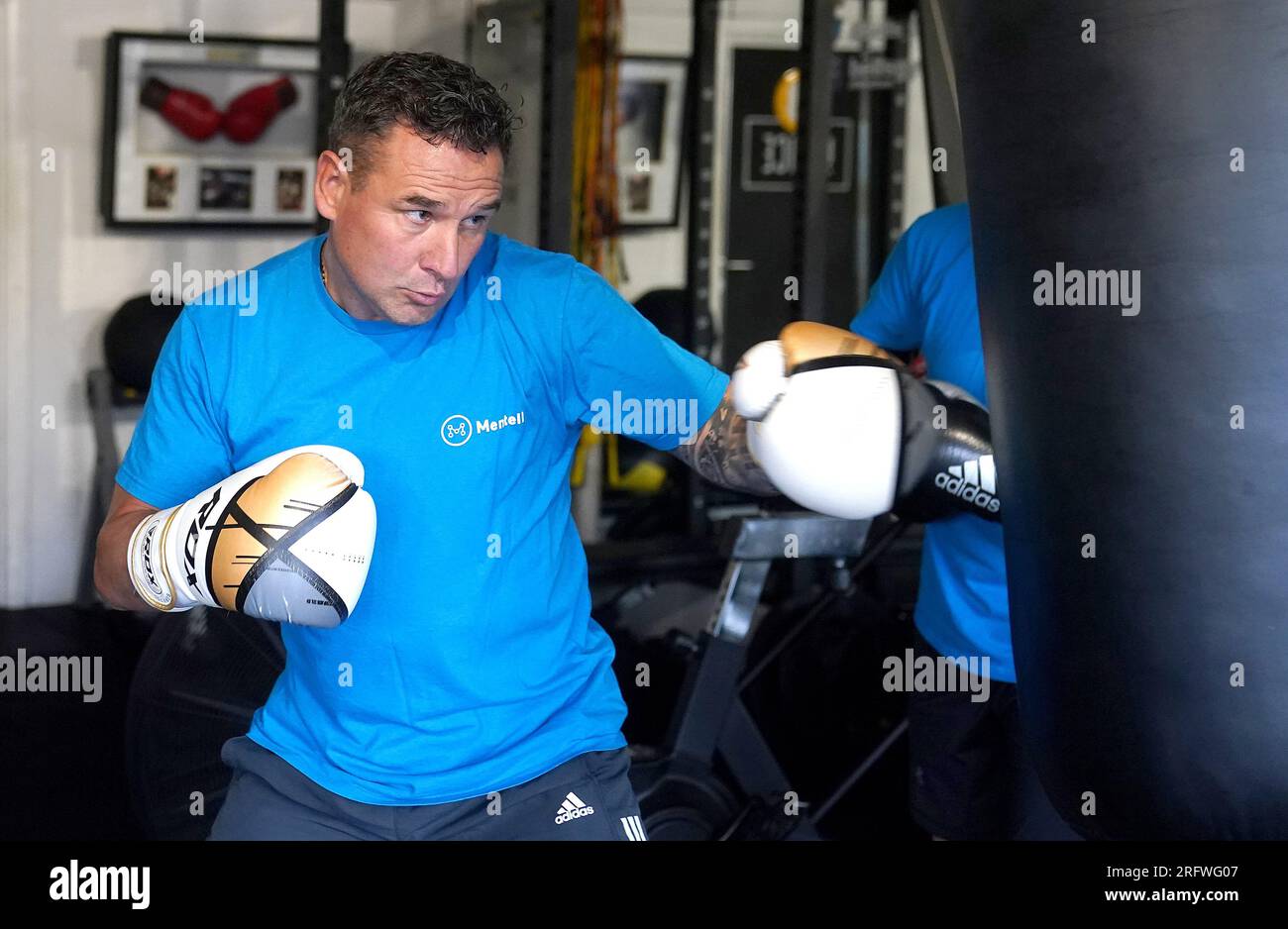 Dave Thompson training at Bells Gym in Altrincham, Greater Manchester ...