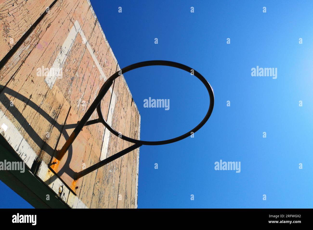 Old classic basketball hi-res stock photography and images - Alamy