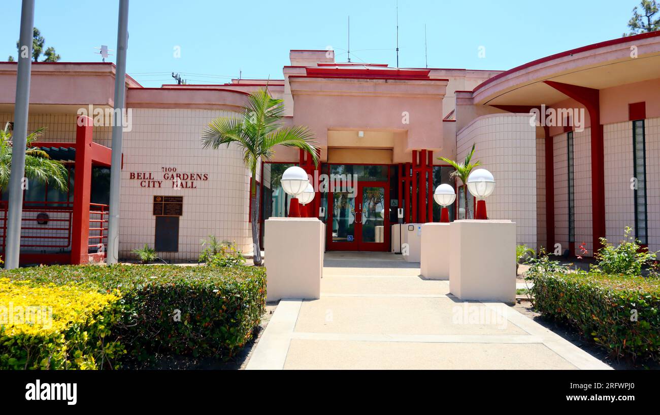 BELL GARDENS (Los Angeles County), California: BELL GARDENS City Hall ...