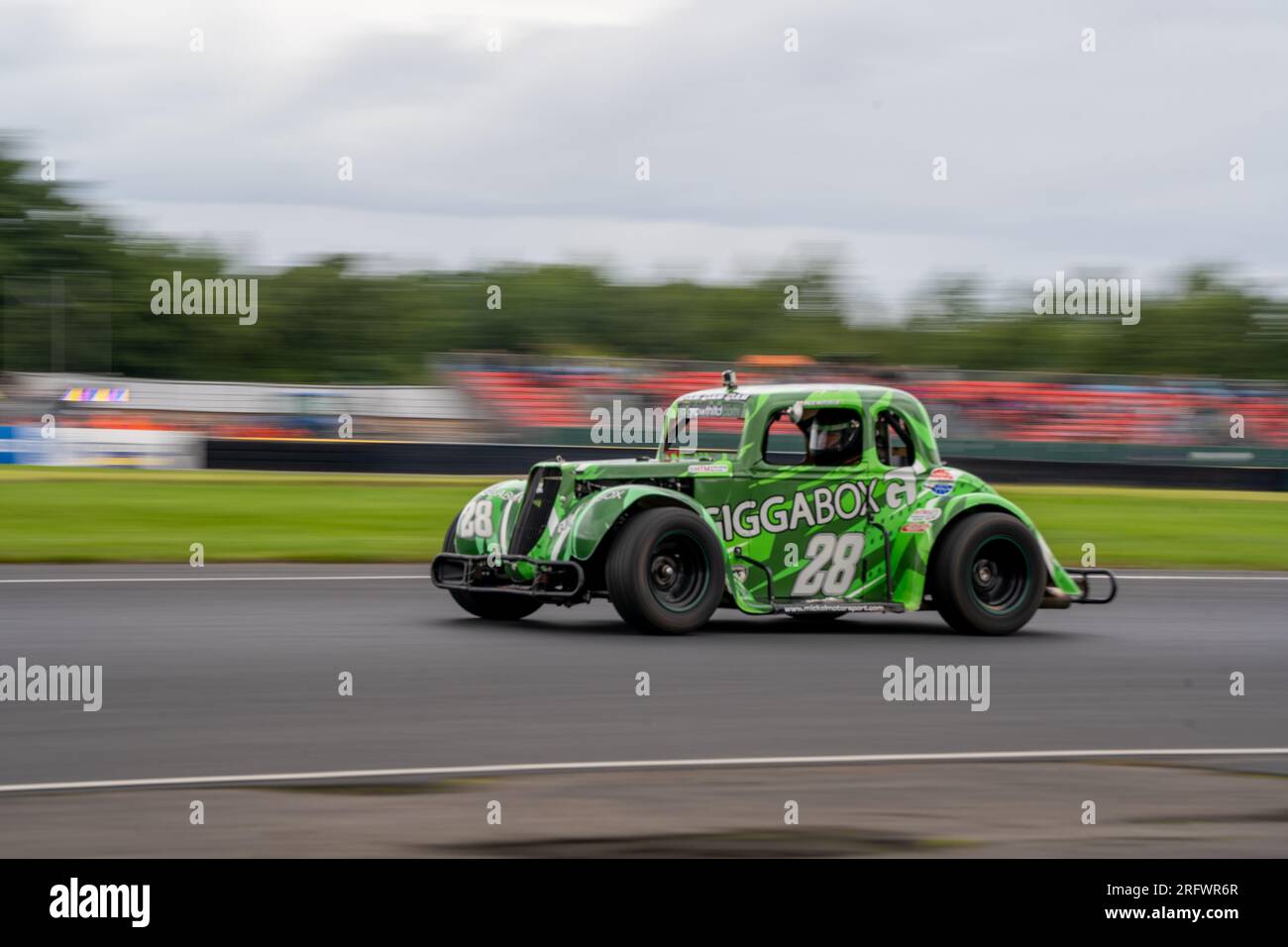 Legends Cars Elite Cup With JLM Croft Paul Musselle 28 Stock Photo - Alamy
