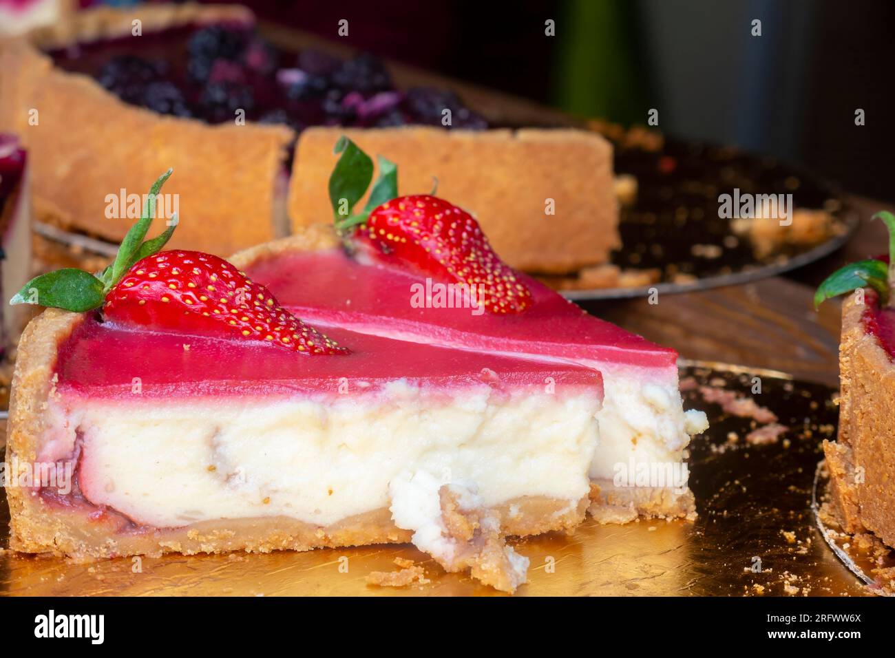 Cheesecake on two white hi-res stock photography and images - Alamy
