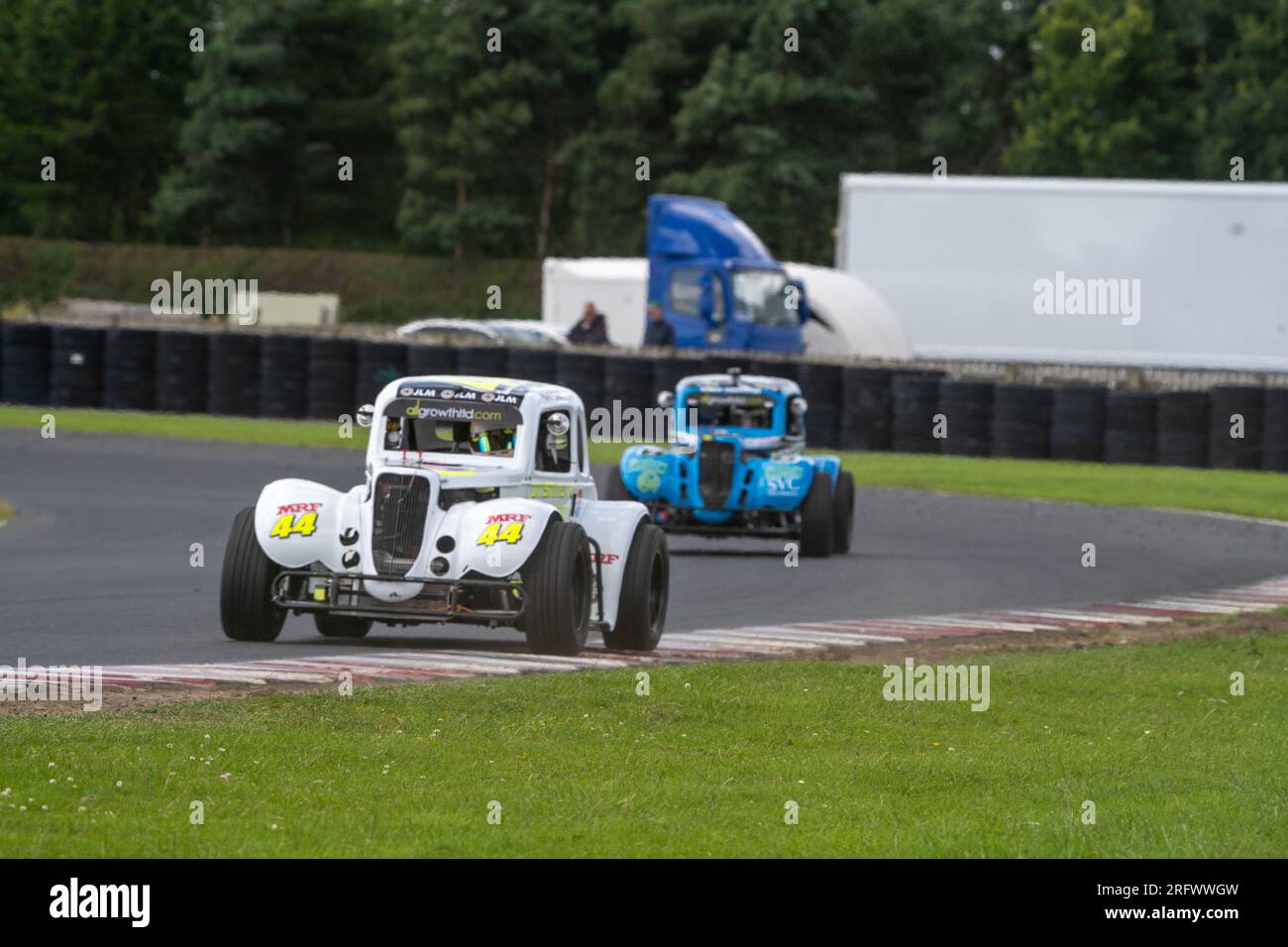 Legends Cars Elite Cup With JLM Croft Charlie Budd 44 Stock Photo - Alamy