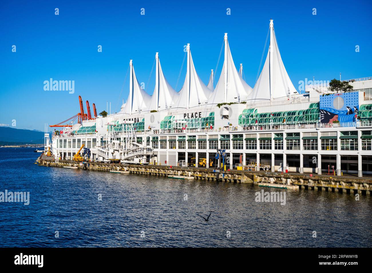 Canada Place is home to Vancouver Convention Centre, Pan Pacific Hotel ...