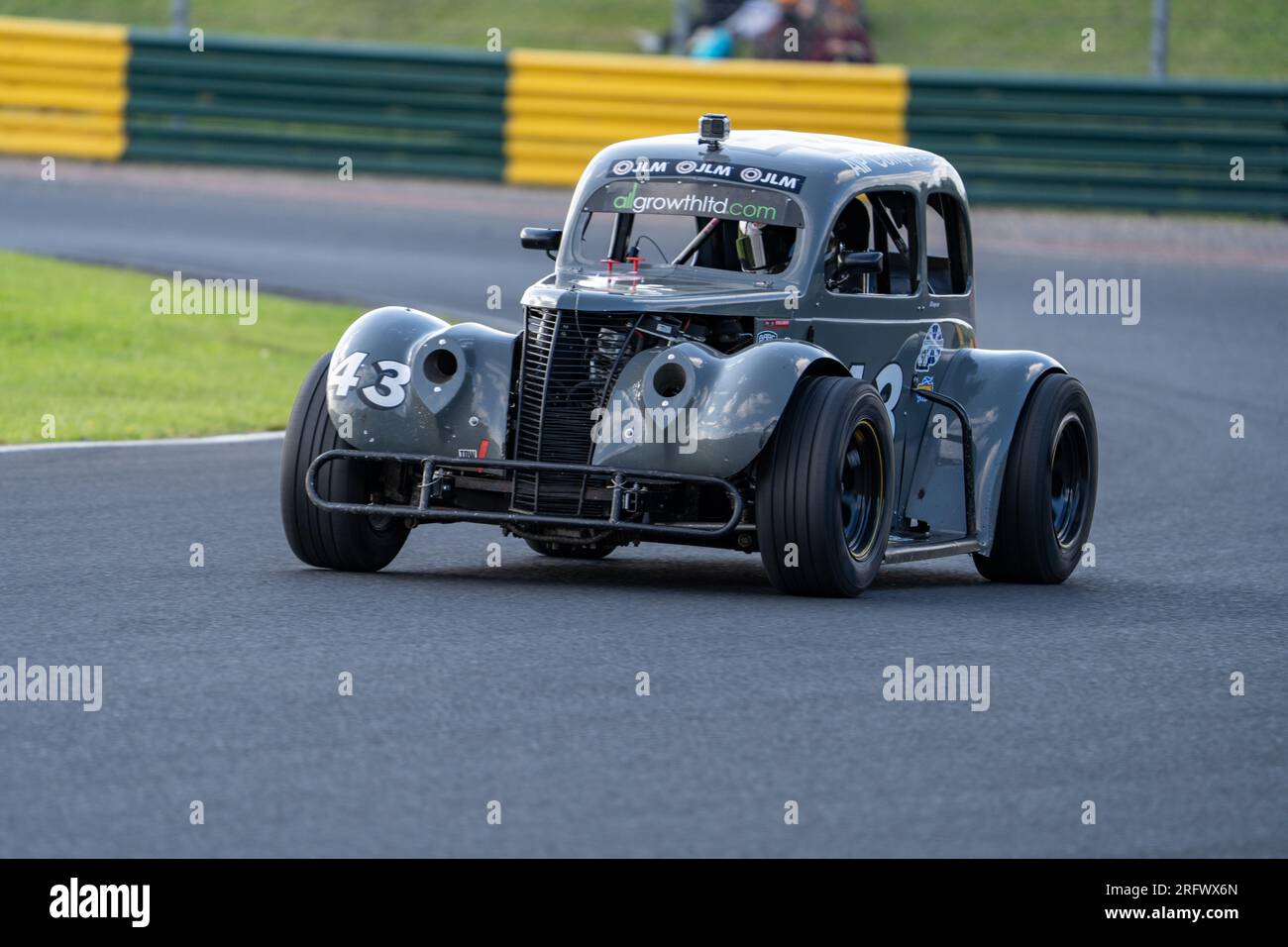 Qualifying during the British Touring Car Championship at Croft Circuit ...