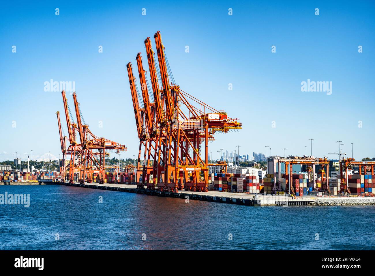 Gantry cranes at Vancouver Centerm container terminal, Port of ...