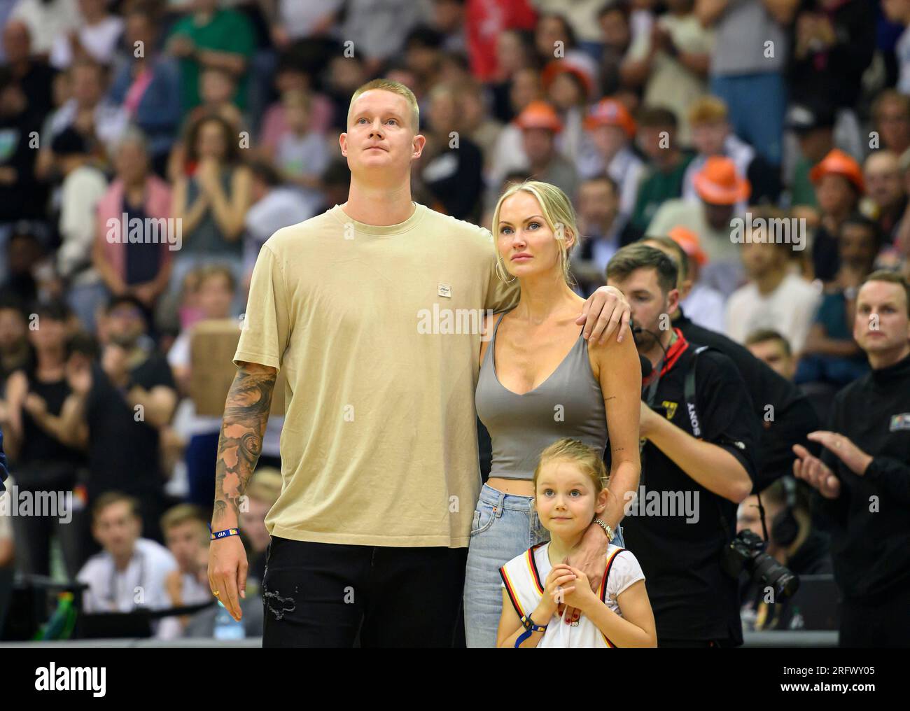 Farewell to Robin BENZING (GER) with wife Katharina and daughter ...