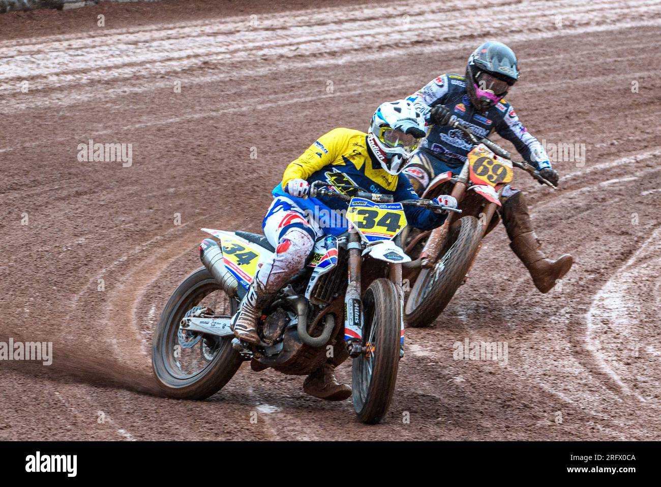Ervin Krajčovič (34) from Czech Rep. leads Sammy Halbert (69) from USA ...
