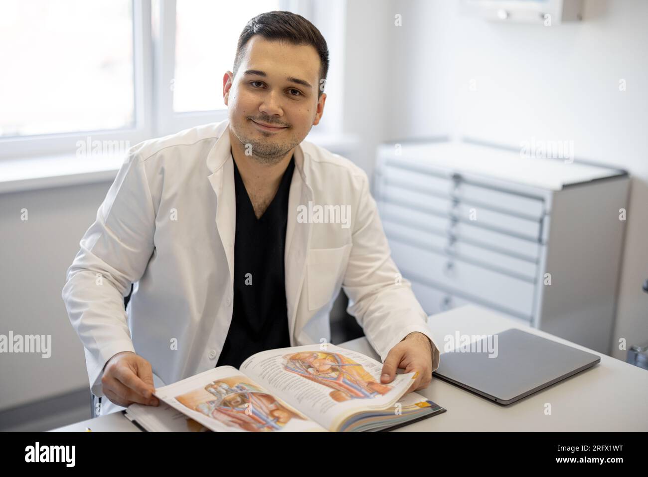Urologist doctor hi-res stock photography and images - Alamy