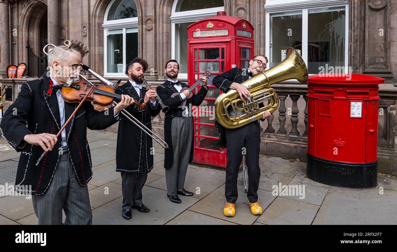 Slapstick instrument hi-res stock photography and images - Alamy