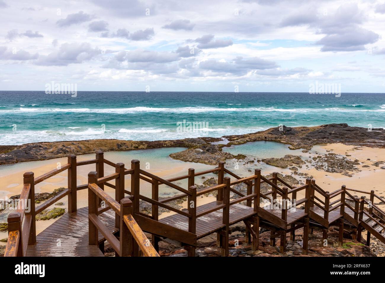 Champagne pools on 75 mile beach Fraser Island K'gari, natural pool ...