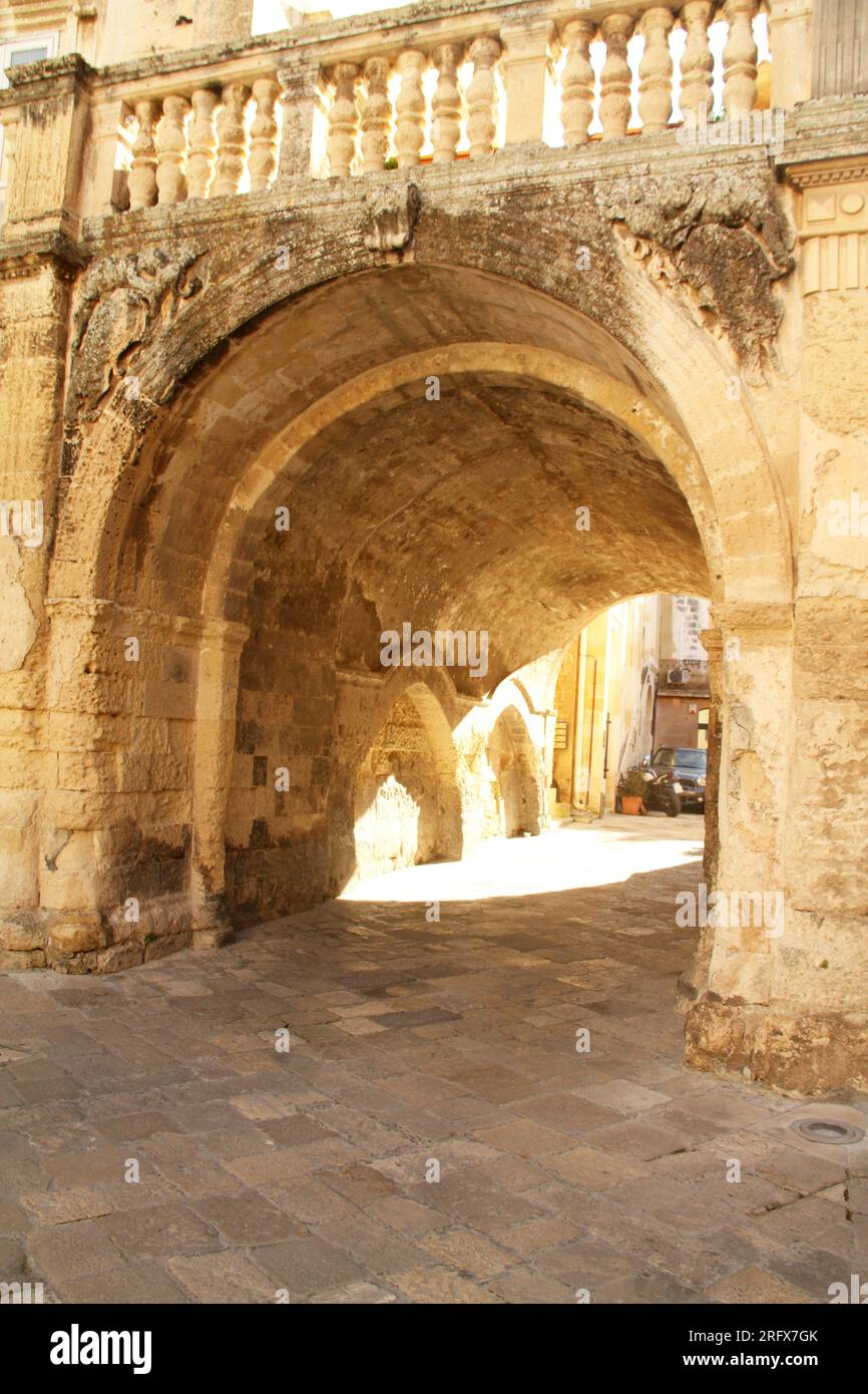 Lecce italy facade 16th hi-res stock photography and images - Alamy