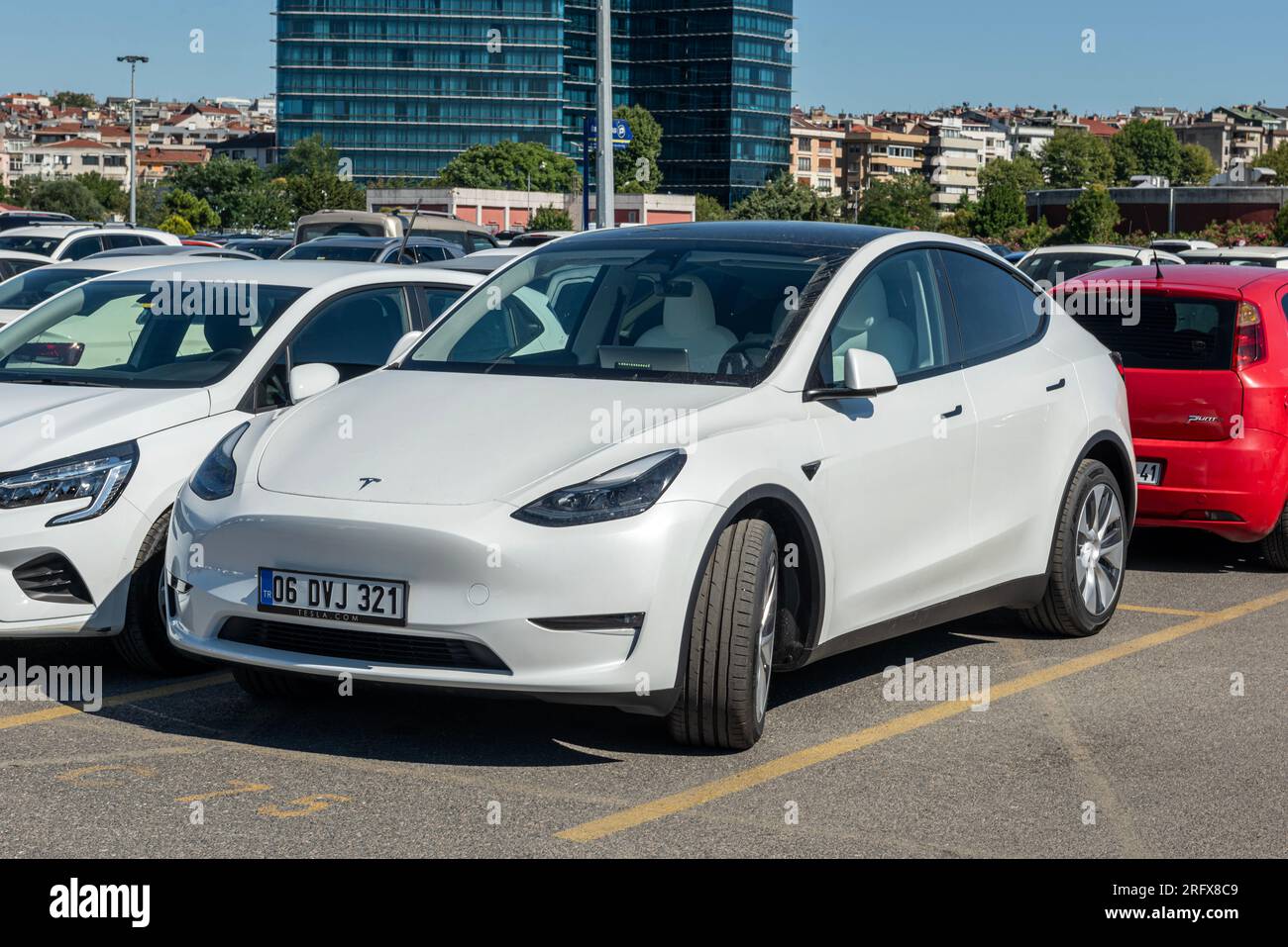 2023 tesla model y hi-res stock photography and images - Alamy