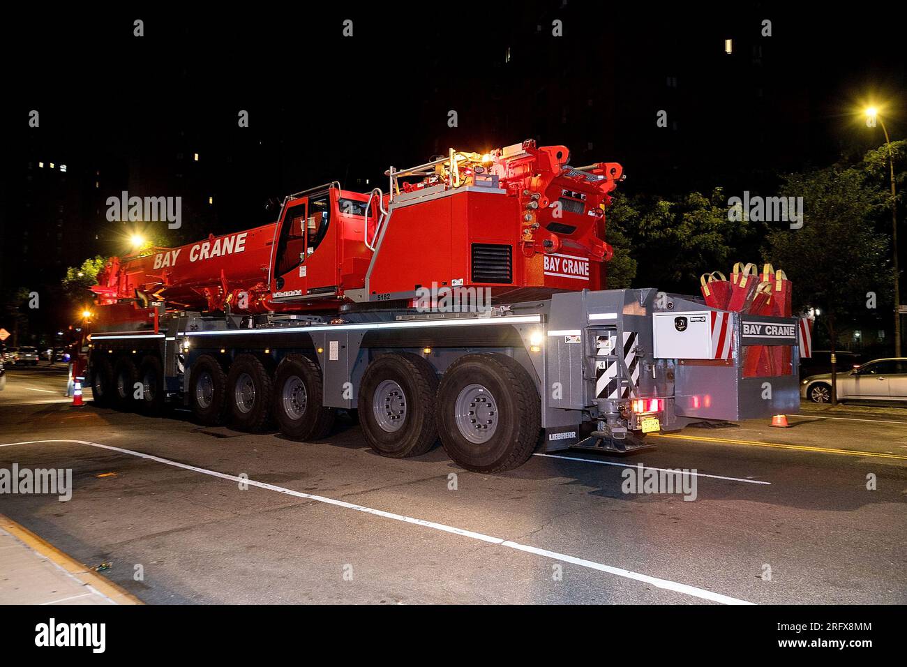 New York, NY, USA. 6th Aug, 2023. Contracted Rigging Crews use a ...