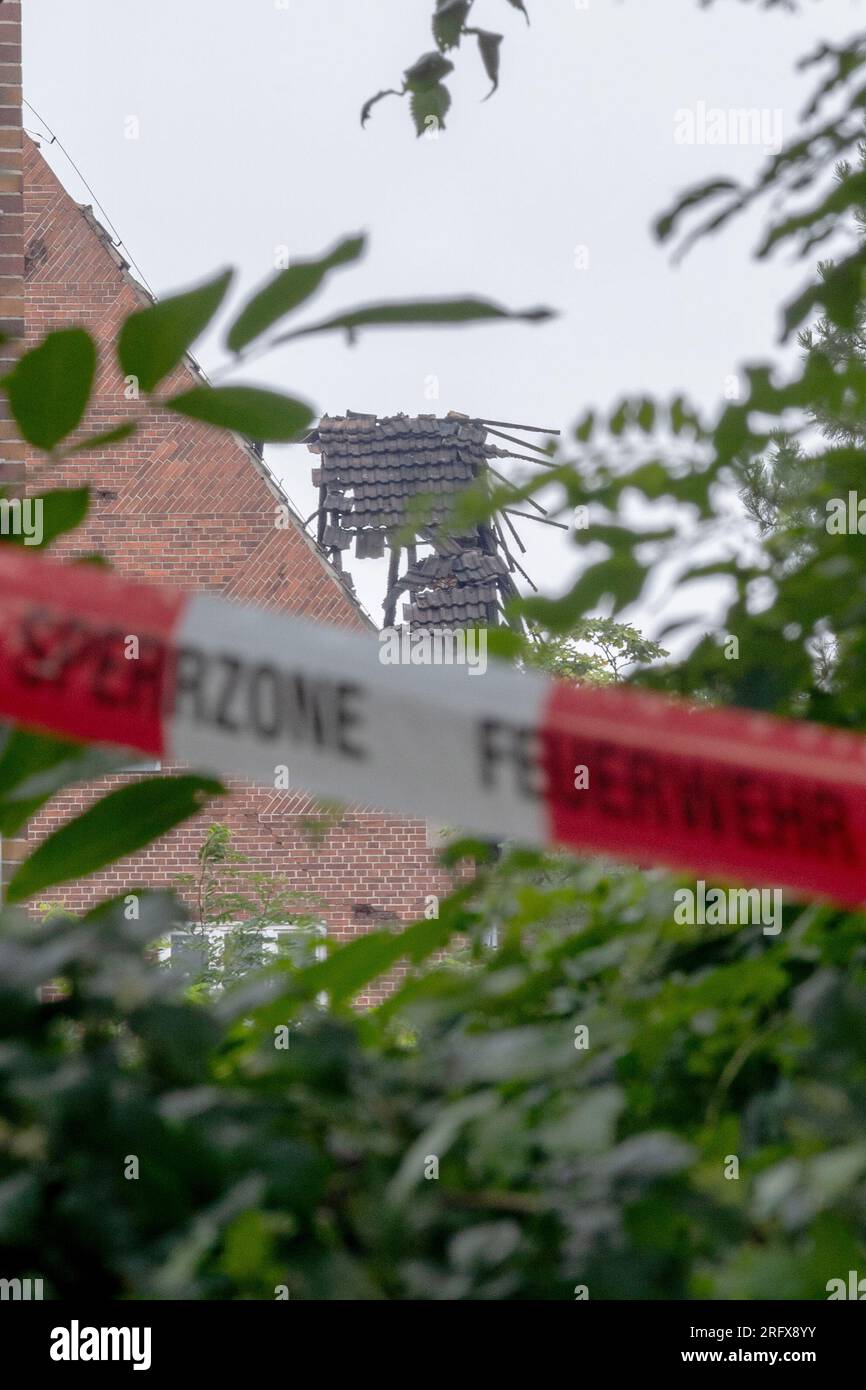 Potsdam, Germany. 06th Aug, 2023. A destroyed fence of the property was ...