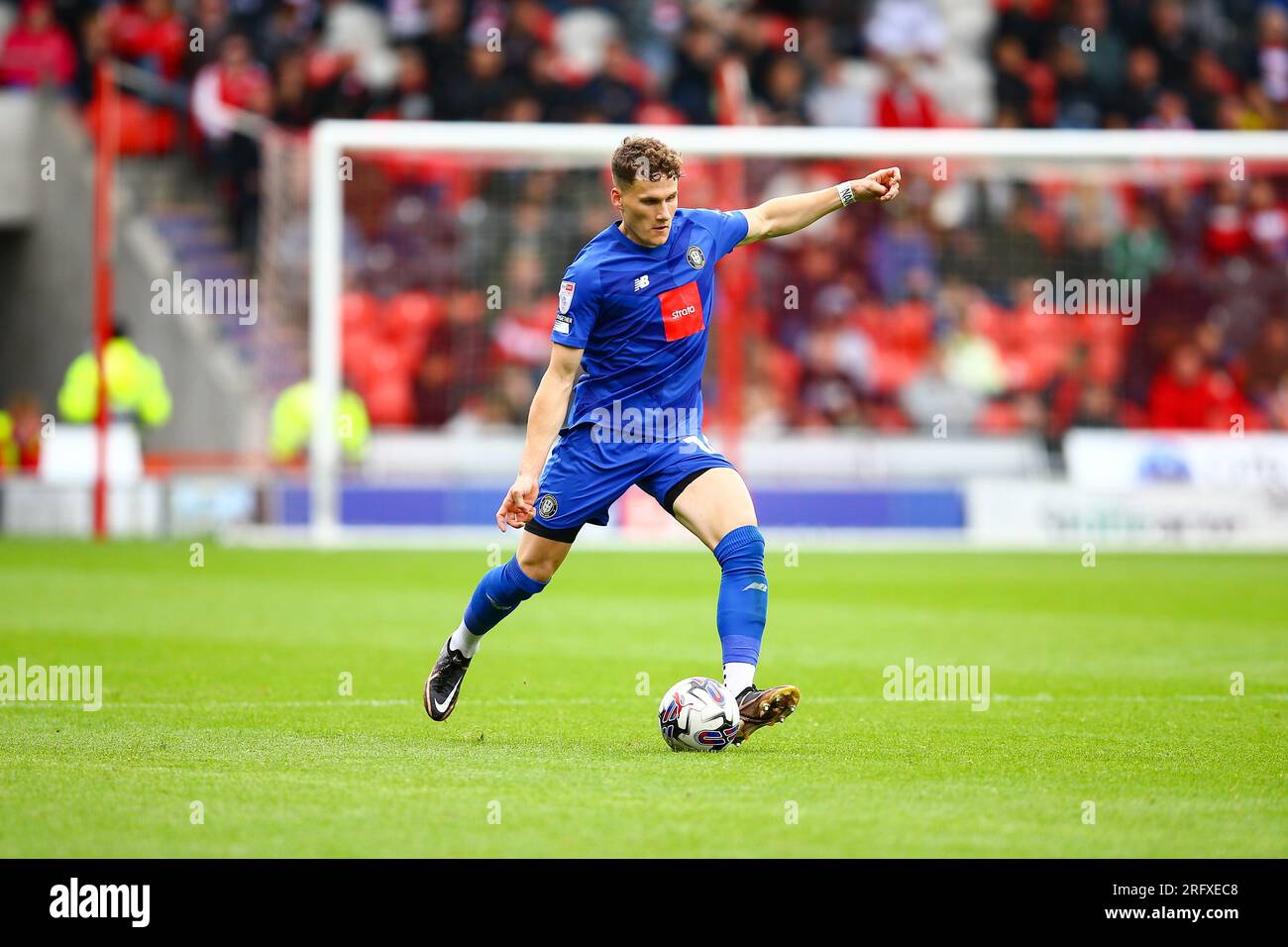 Toby sims hi-res stock photography and images - Alamy