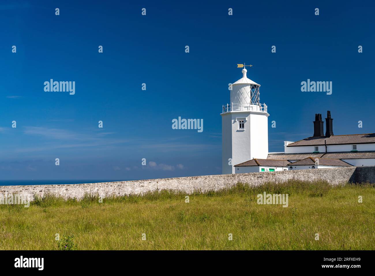 Der Leuchtturm Lizard Lighthouse, Cornwall, England, Großbritannien ...