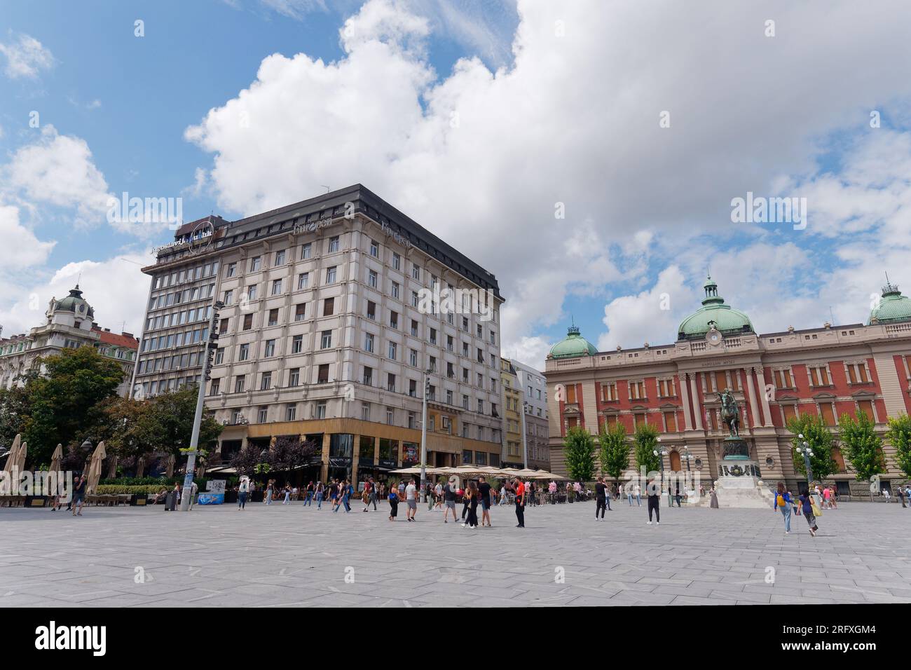 Belgrade people square hi-res stock photography and images - Alamy