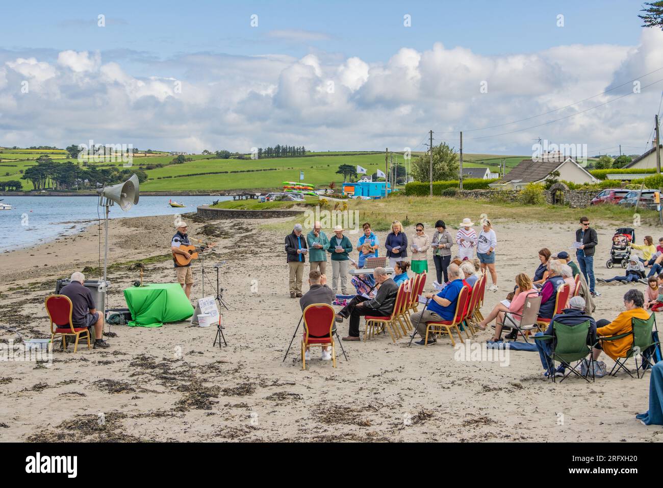 Courtmacsherry harbour festival hi-res stock photography and images - Alamy