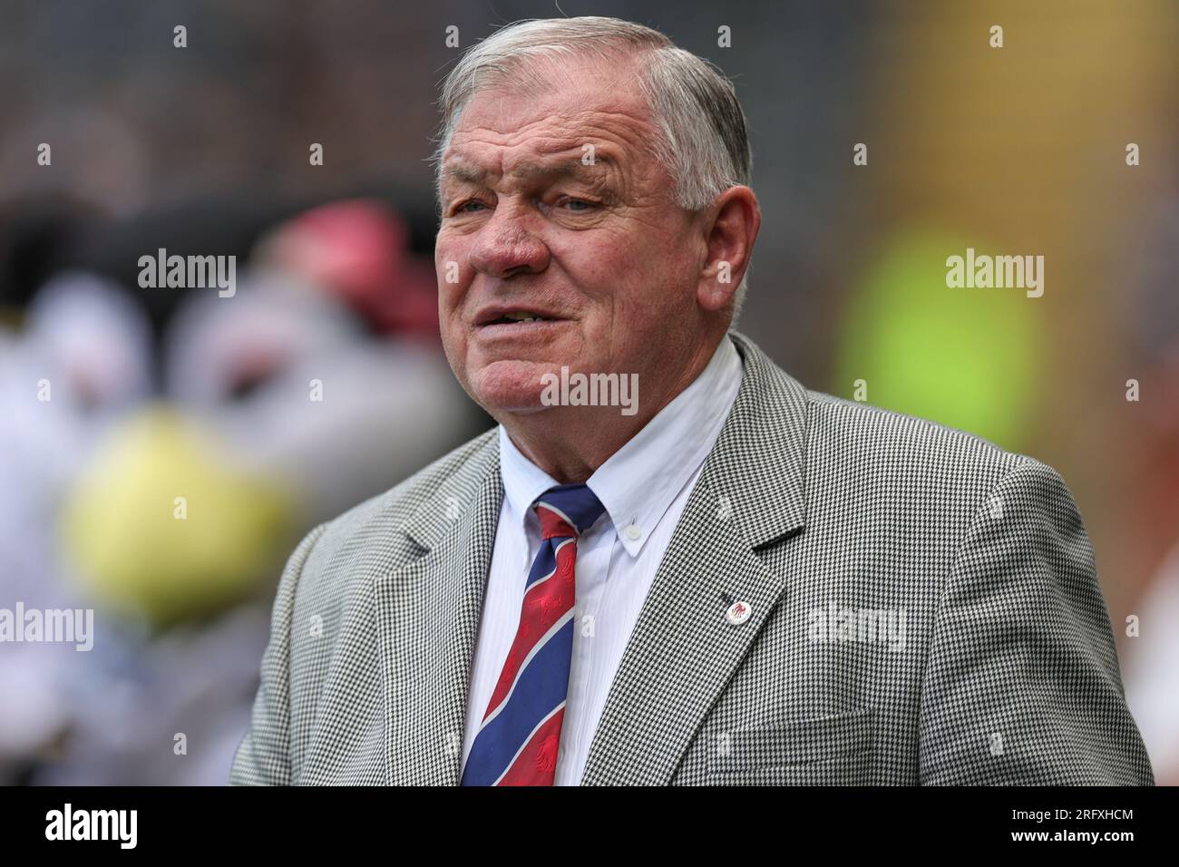 Trevor Skerrett Hull FC former player and hall of fame legend walks ...