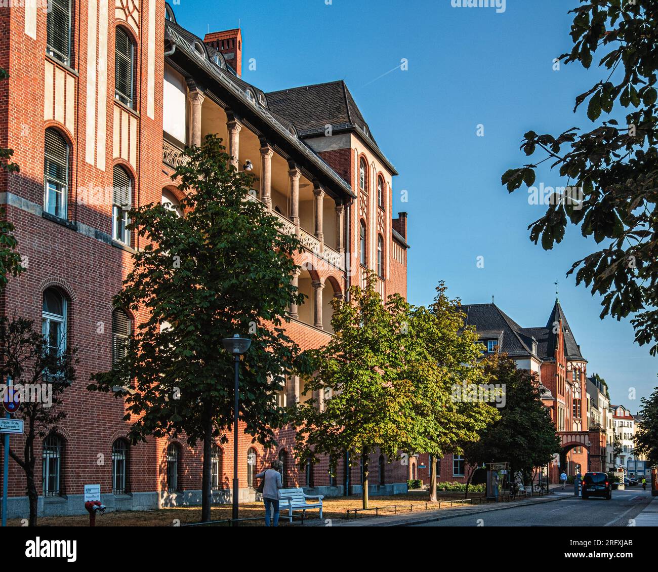 Charité Research Organisation in historic Building on the Charite ...
