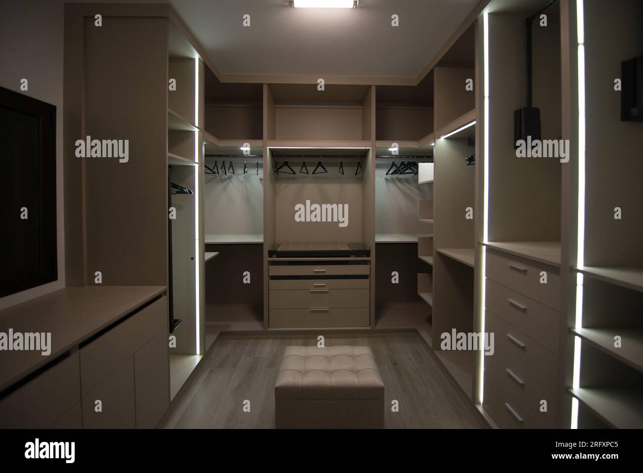 Clothes closet bright window hi-res stock photography and images - Alamy