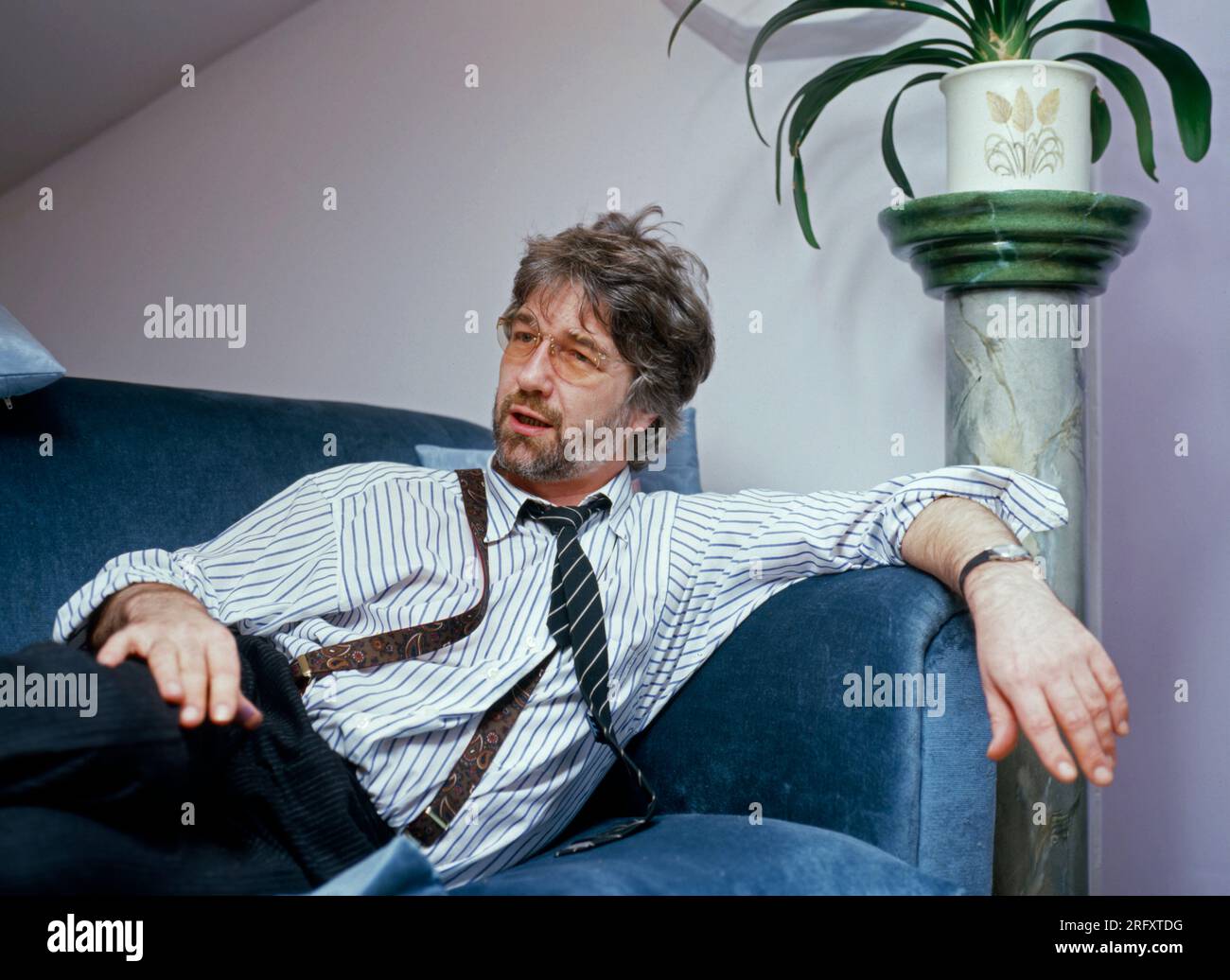 Willy russell hi-res stock photography and images - Alamy