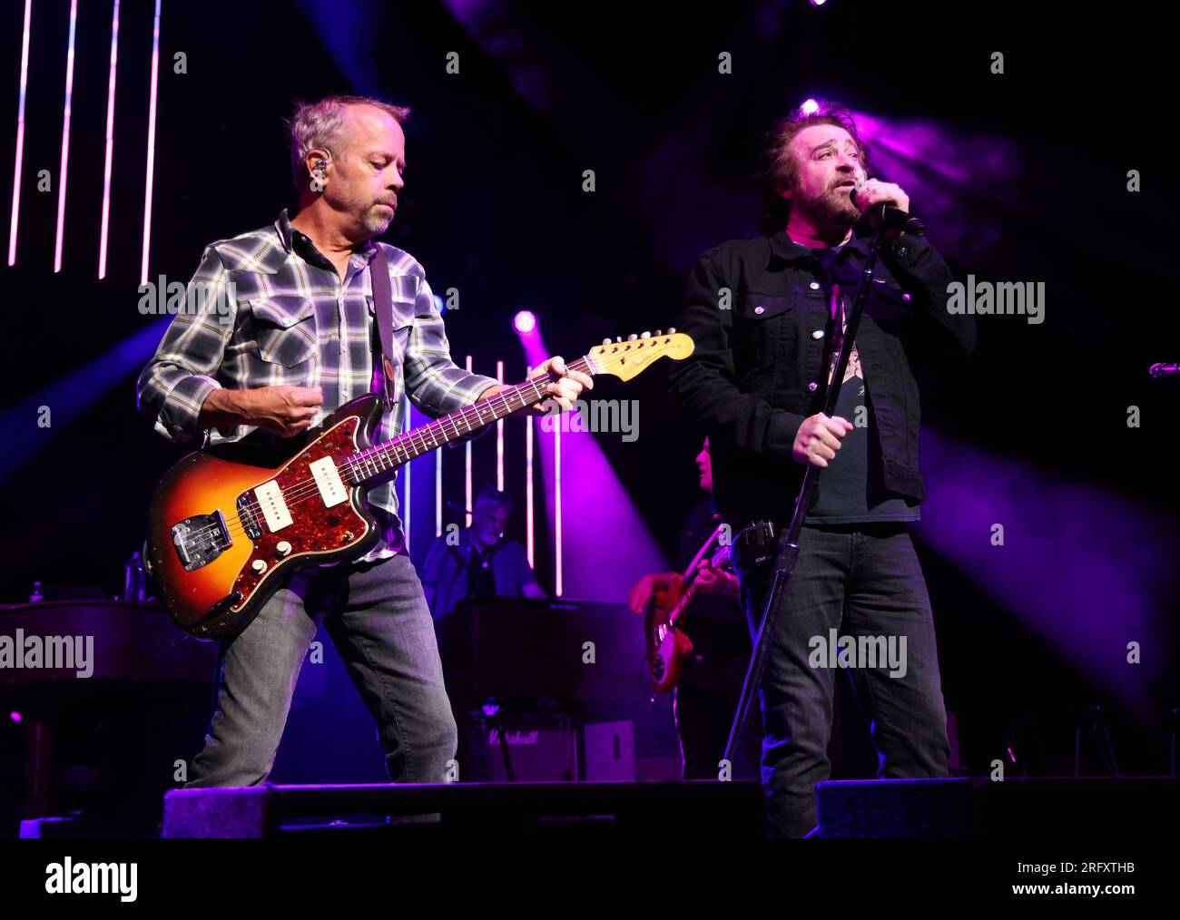 Counting crows guitarist hi-res stock photography and images - Alamy