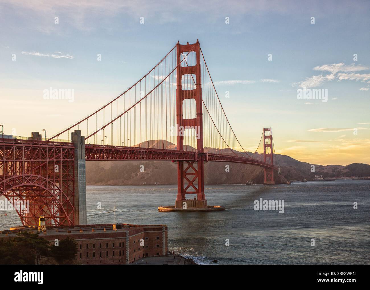 Capture the mesmerizing beauty of the Golden Gate Bridge, an ...