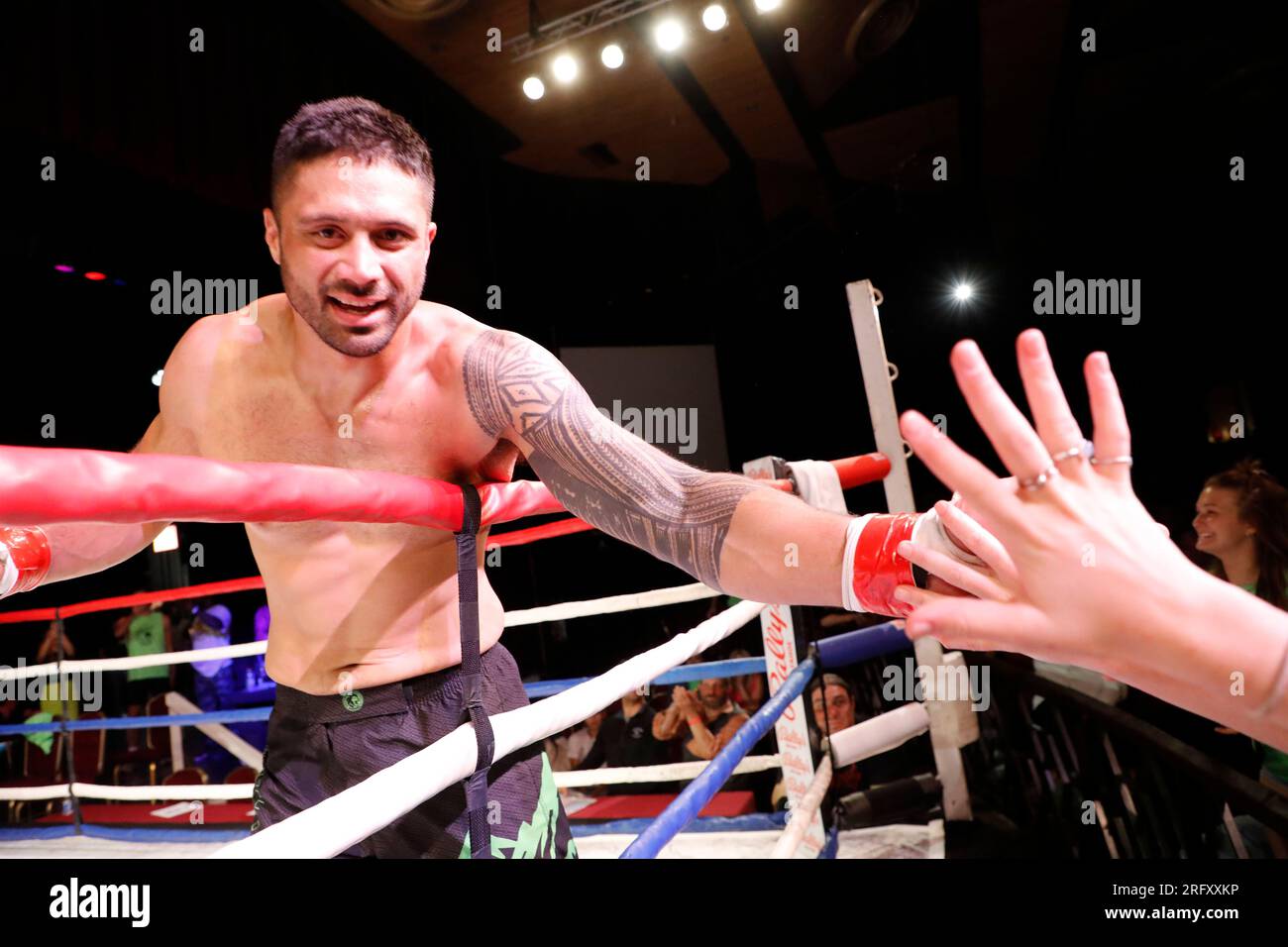 Wfc world fighting championships hi-res stock photography and images ...