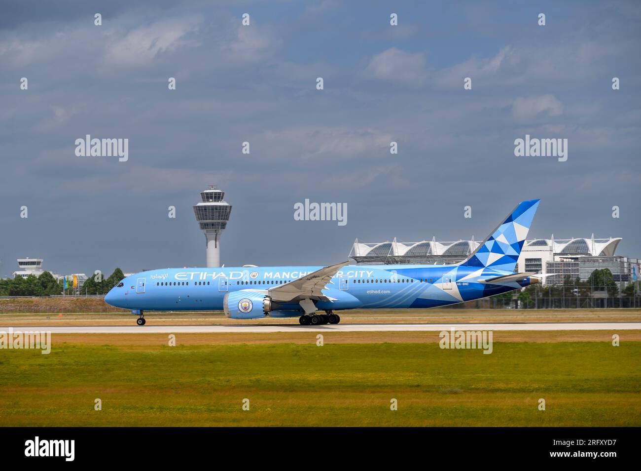 Munich, Germany - July 03. 2023 : Etihad Airways Boeing 787-9 ...