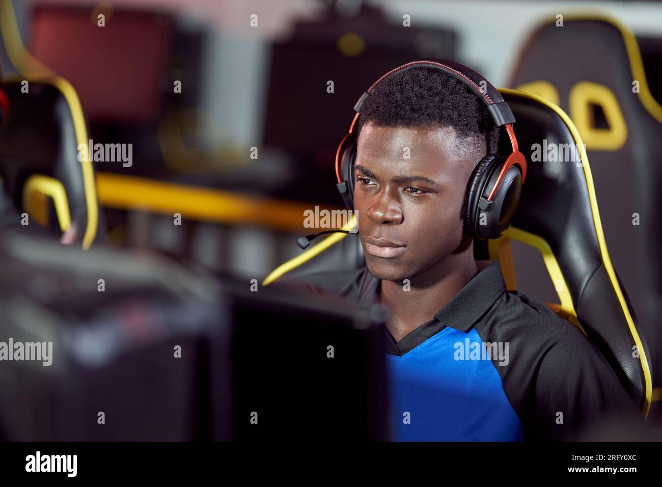 Cyber sport gamer wearing headphones hi-res stock photography and ...
