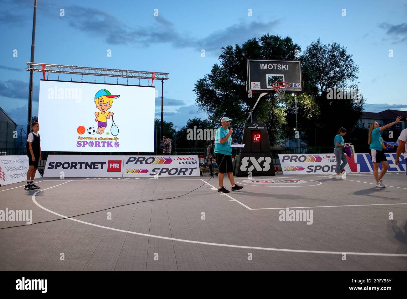 3x3 pro tour hi-res stock photography and images - Alamy