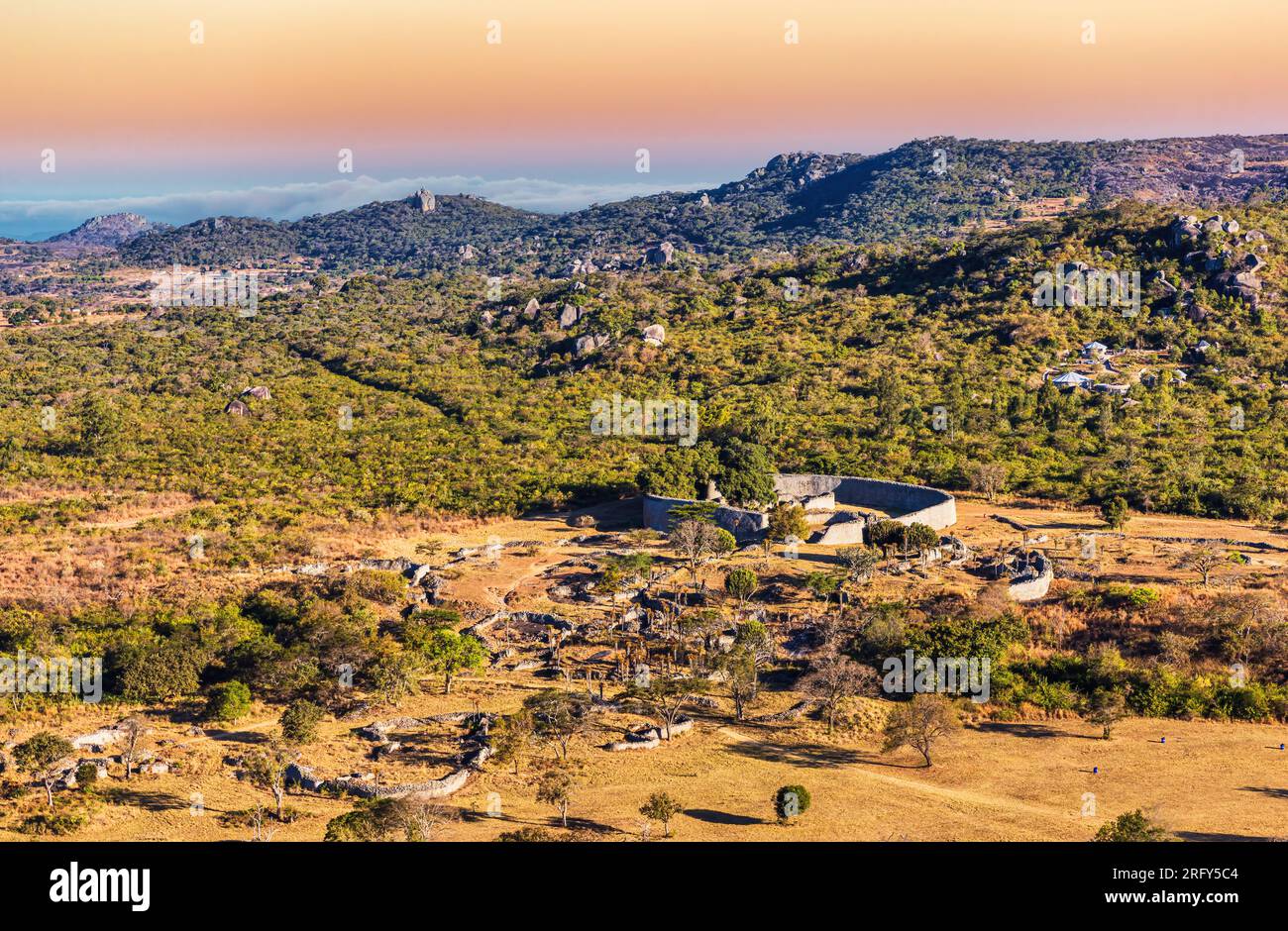 The Great Zimbabwe Ruins near Masvingo in Zimbabwe Stock Photo - Alamy