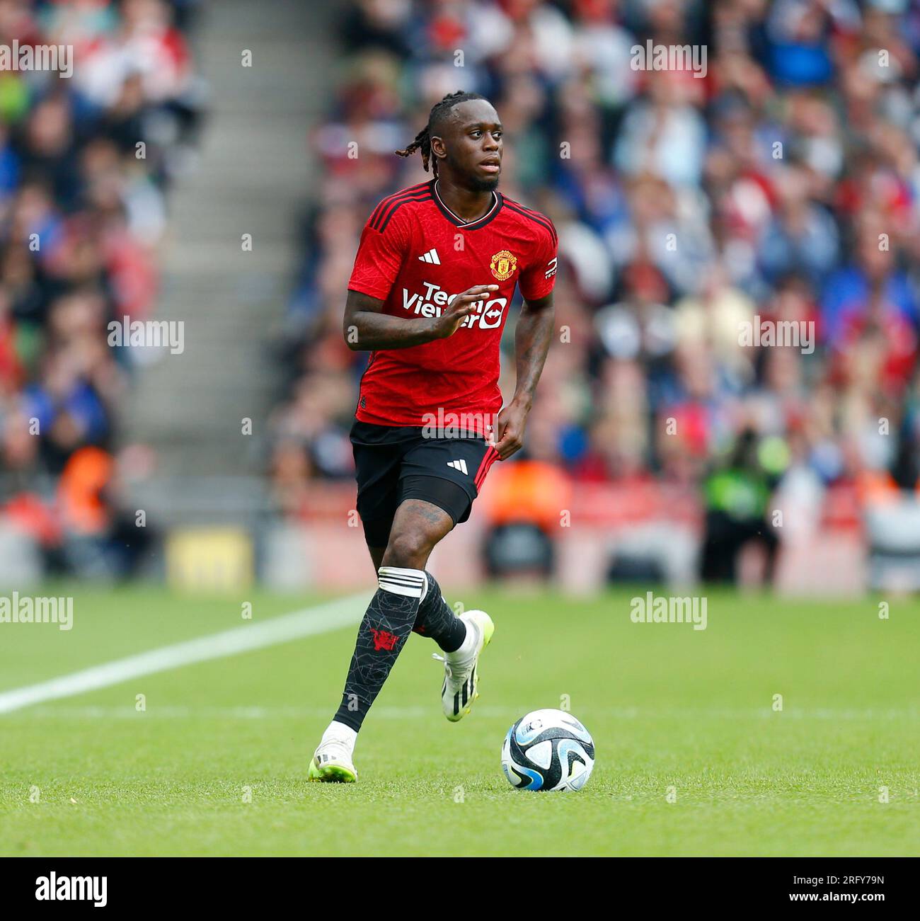 Aaron wan bissaka manchester united hi-res stock photography and images ...