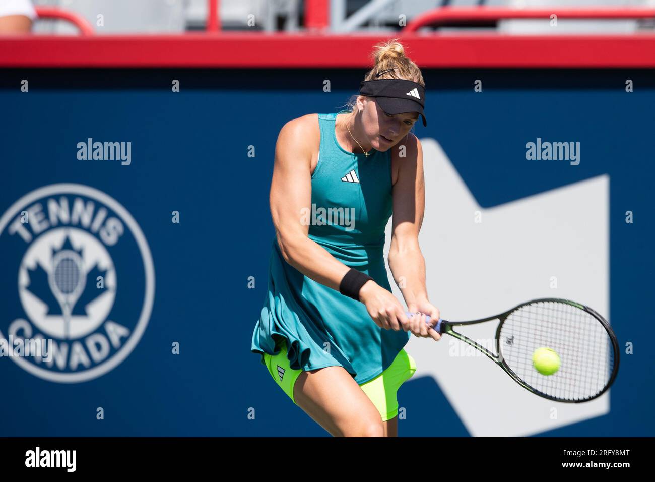 August 06, 2023: Ashlyn Krueger (USA) hits a backhand during the WTA ...