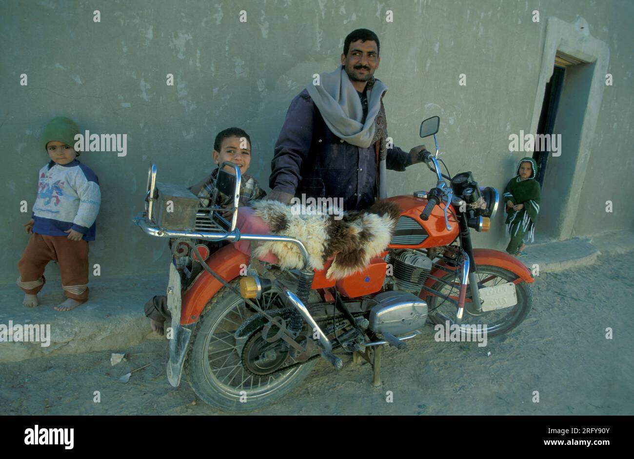 a men and Family in a house in the Town and Oasis of Farafra in the ...