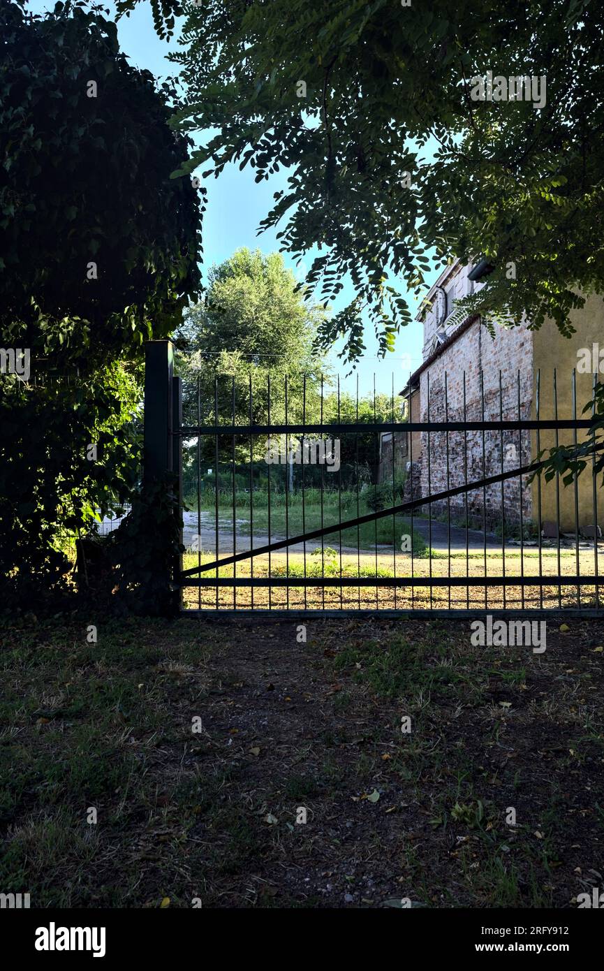 Arching archeology hi-res stock photography and images - Alamy