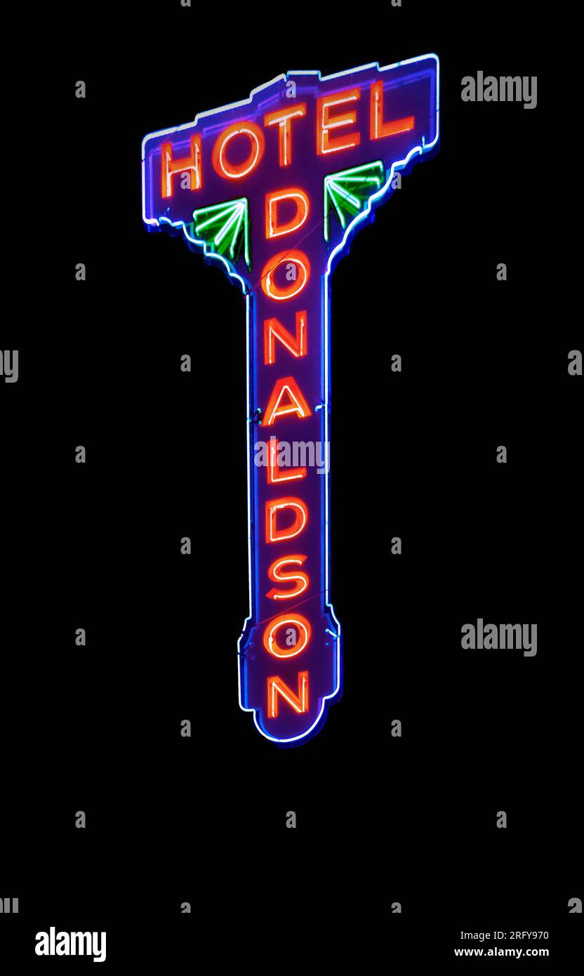 Fargo north dakota broadway hi-res stock photography and images - Alamy