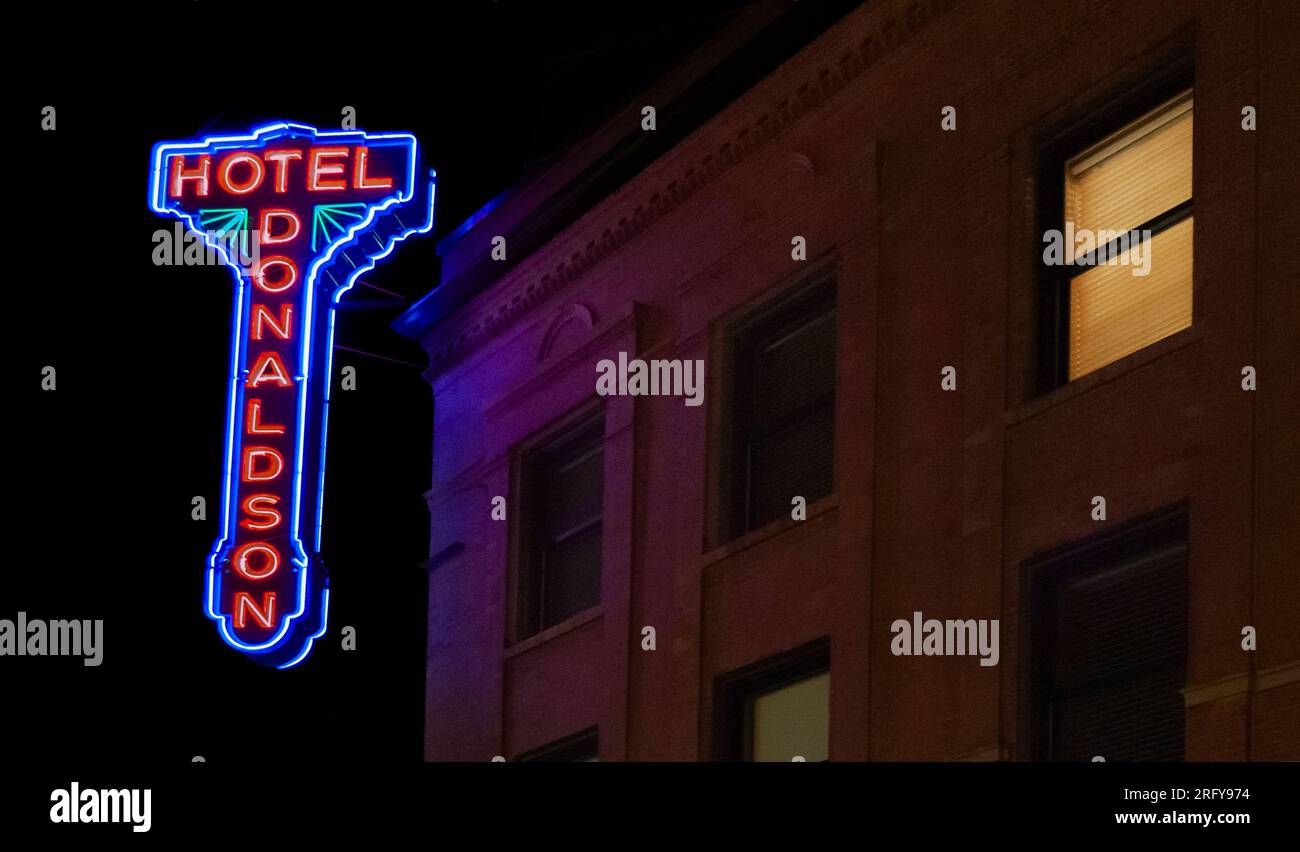 Fargo north dakota broadway hi-res stock photography and images - Alamy