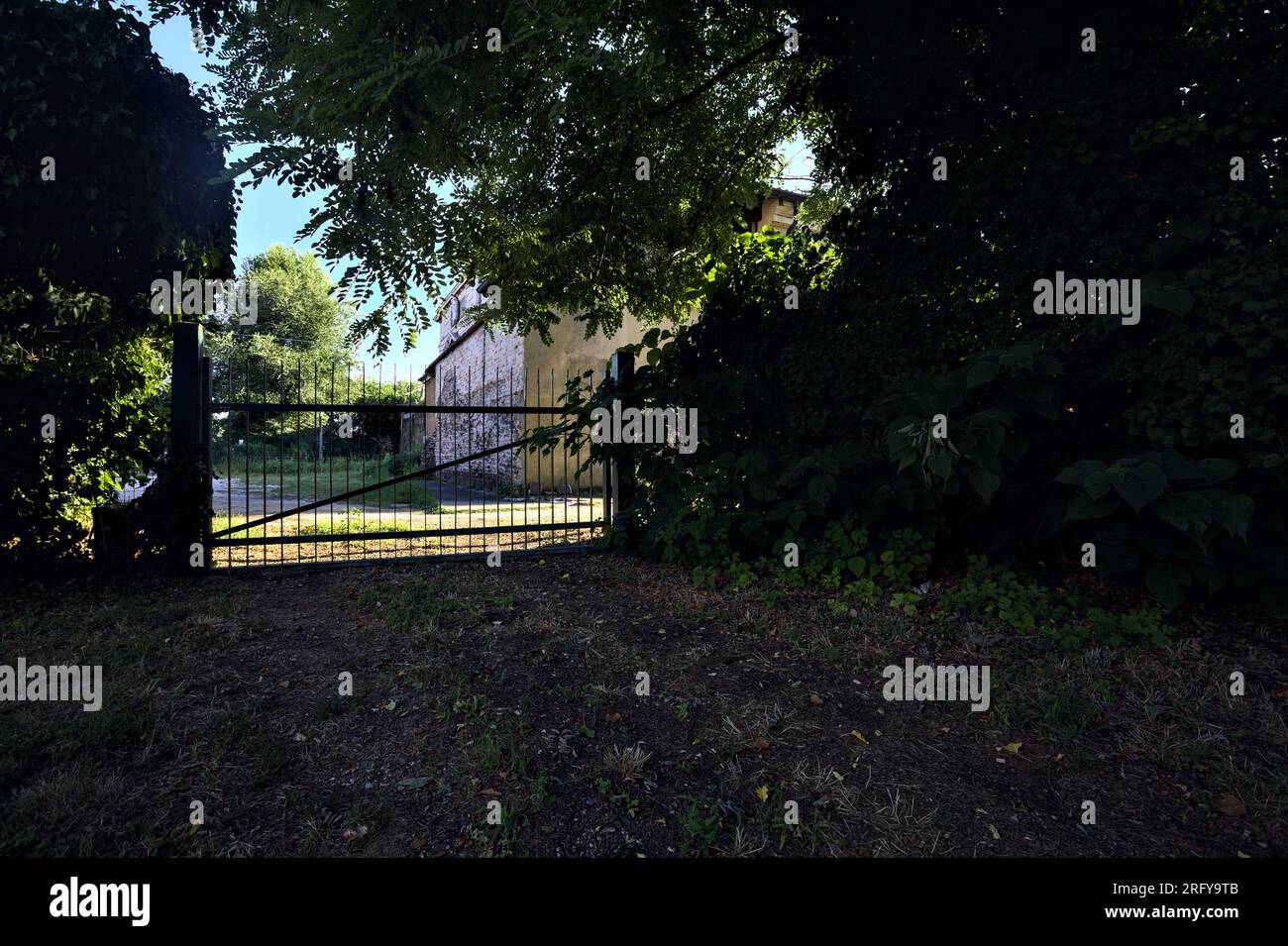 Arching archeology hi-res stock photography and images - Alamy